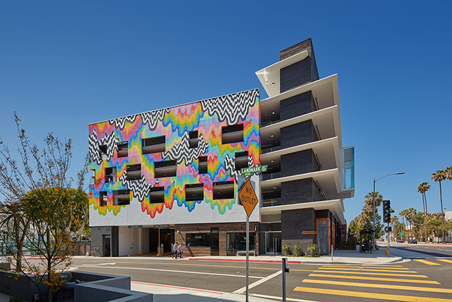 Platform LA - NELSON Worldwide