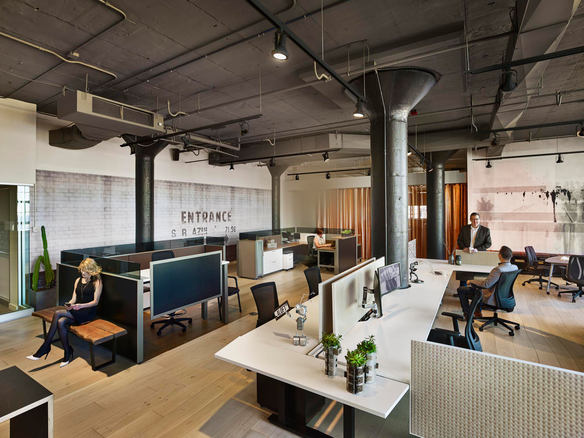 Gloucester Premium Outlets - Nelson Worldwide