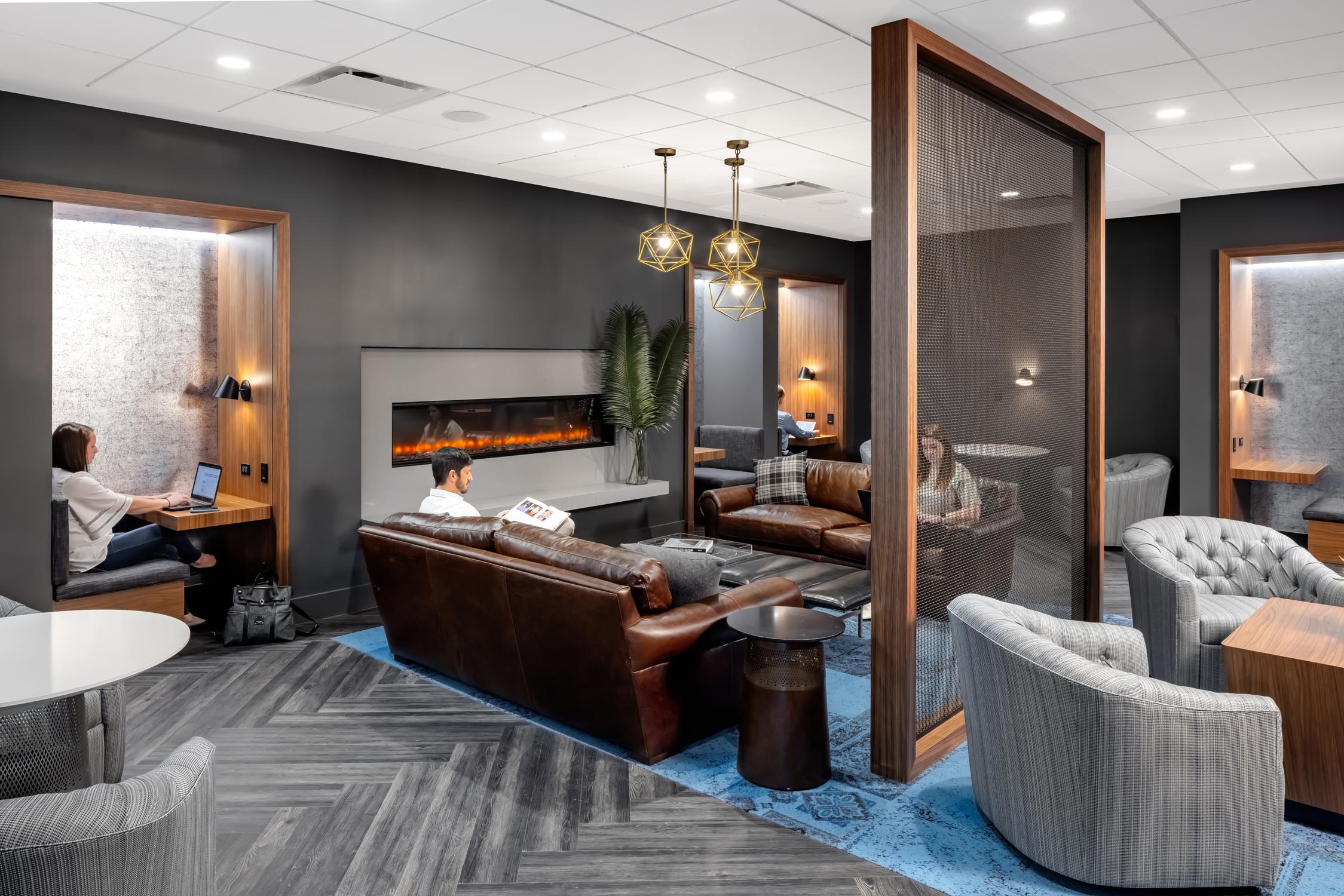 Two22 Tower - Nelson Worldwide