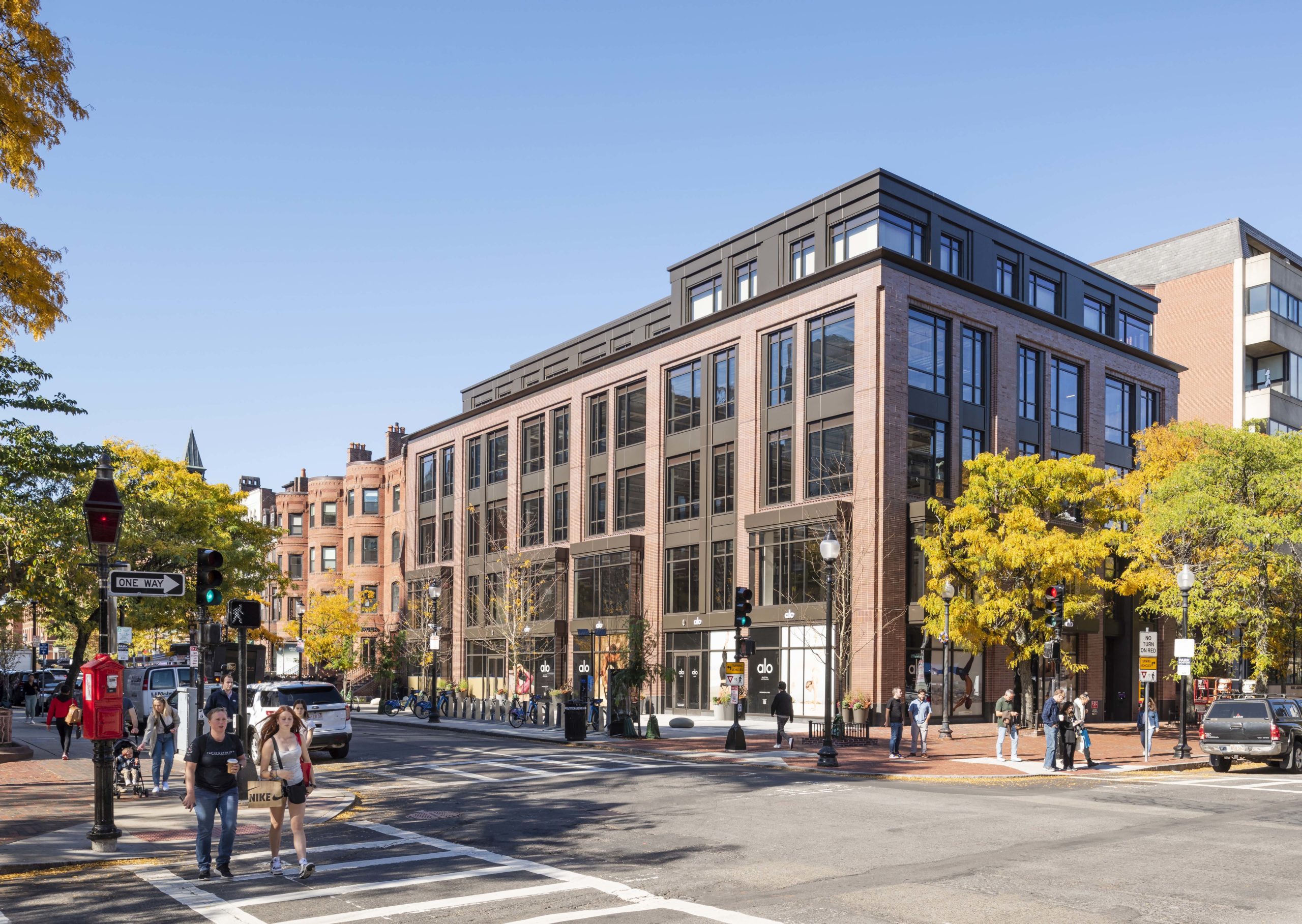 149 Newbury - NELSON Worldwide